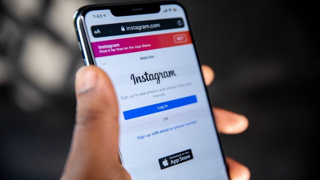 100 Best And Catchy Instagram Names For Makeup Artists