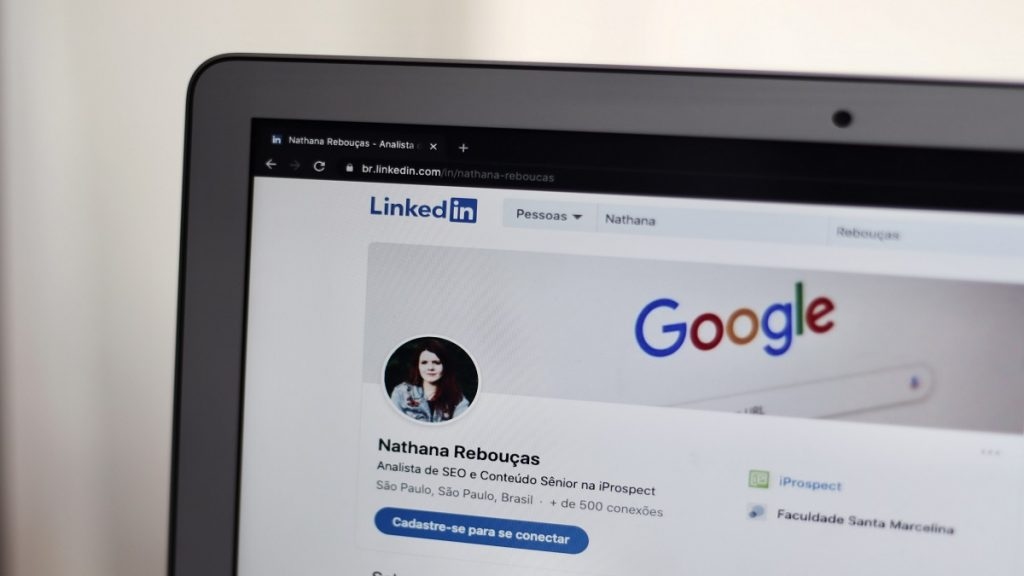 Bots On LinkedIn? Here’s How To Spot Fake Profiles On The Platform