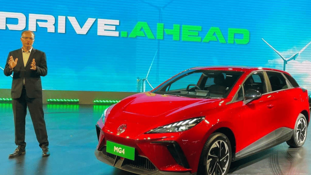 MG 4 EV Electric Hatchback With 450KM Range Showcased At Auto Expo 2023: Full Design, Features ...
