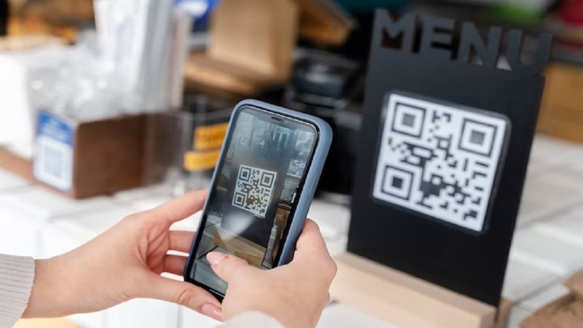 Need To Scan A QR Code On Android And iPhone? Here’s How