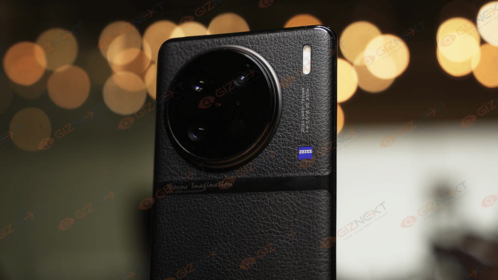 Four Best Smartphones With Curved Display In India