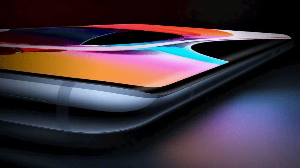 Four Best Smartphones With Curved Display In India